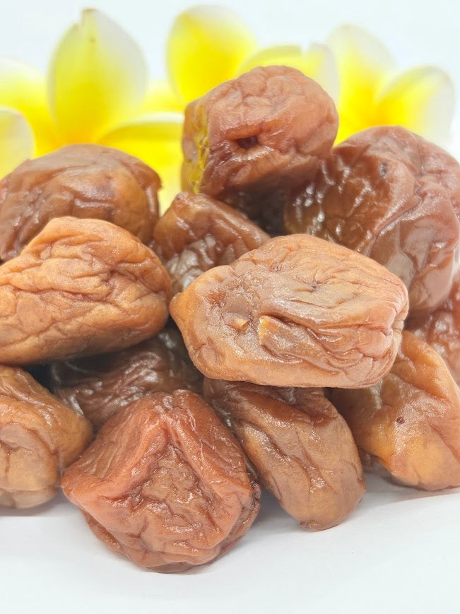 Jumbo Ume Seed (Honey Li Hing Mui ) – Crack Seed Center